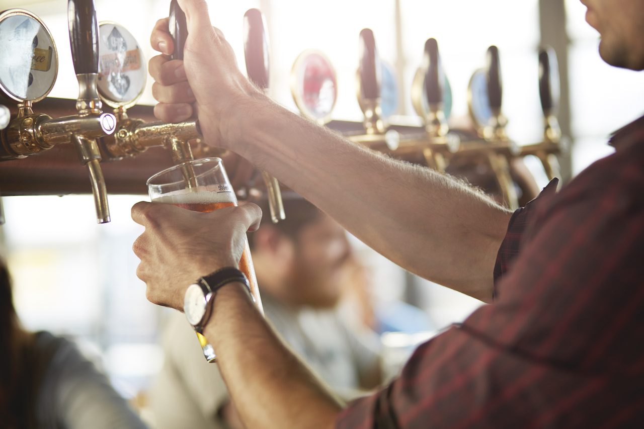 7 expert tips for creating a great beer experience for your customers ...
